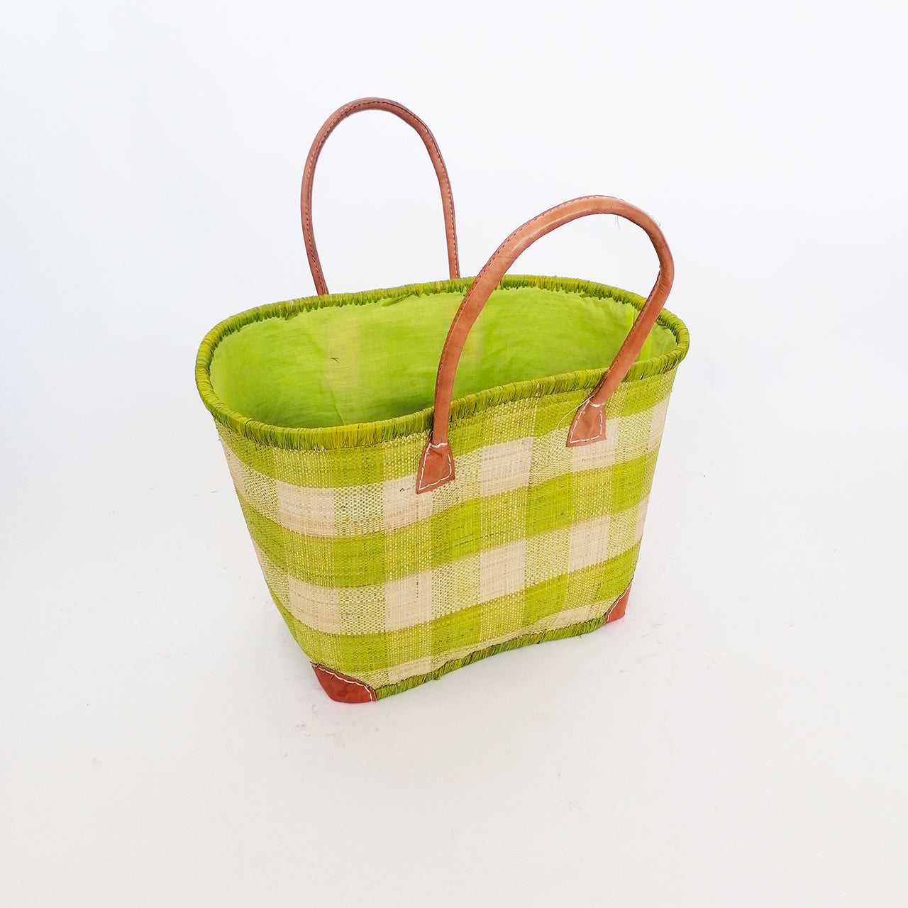 Panier artisanal "Beloha" rabane motifs carreaux avec pochon – Le ...